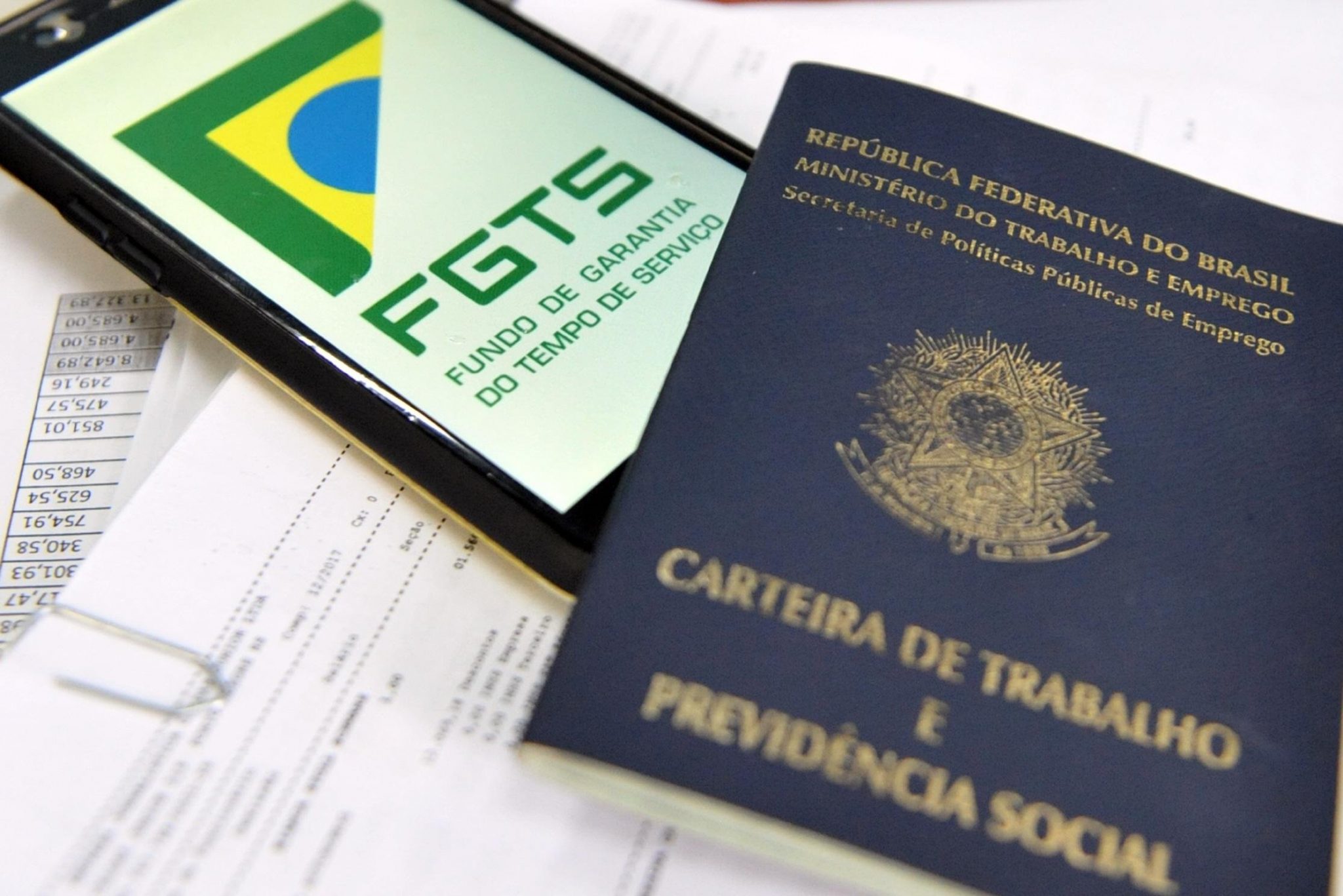 Como fazer a revisão do FGTS? Quem tem Direito? Como fazer a revisão do FGTS? Quem tem Direito?